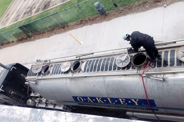 Tank Washout, Near Me | Dallas Texas - Unique Truck Wash